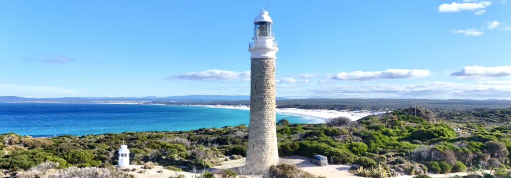 73: Eddystone Point Lighthouse - point2pointless.com