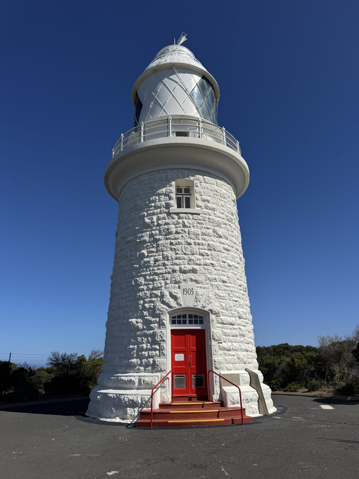 #138. Cape Naturaliste Lighthouse: - point2pointless.com